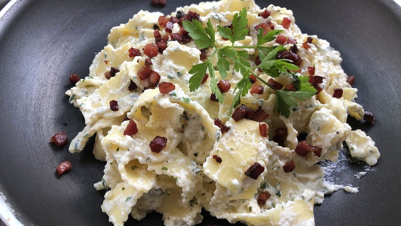 Ultimate Guide to Traditional Hungarian Foods & Drinks You Must Try in ...